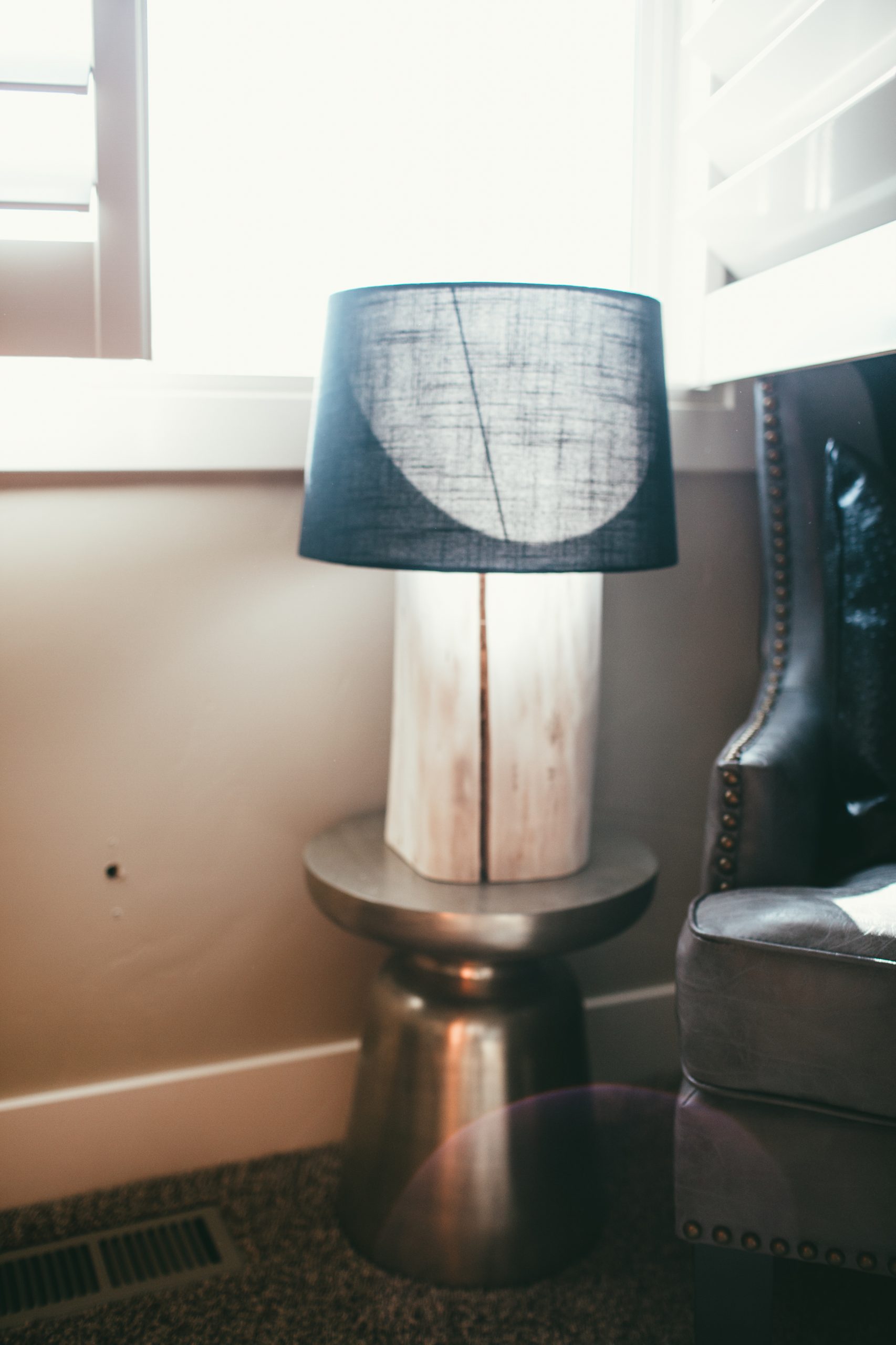 KING'S NURSERY | DIY LOG LAMP - Dani Marie Blog