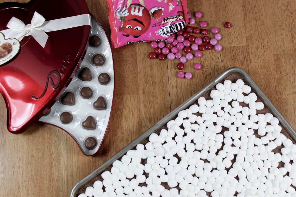 CHOCOLATE STRAWBERRY BARS - Dani Marie Blog